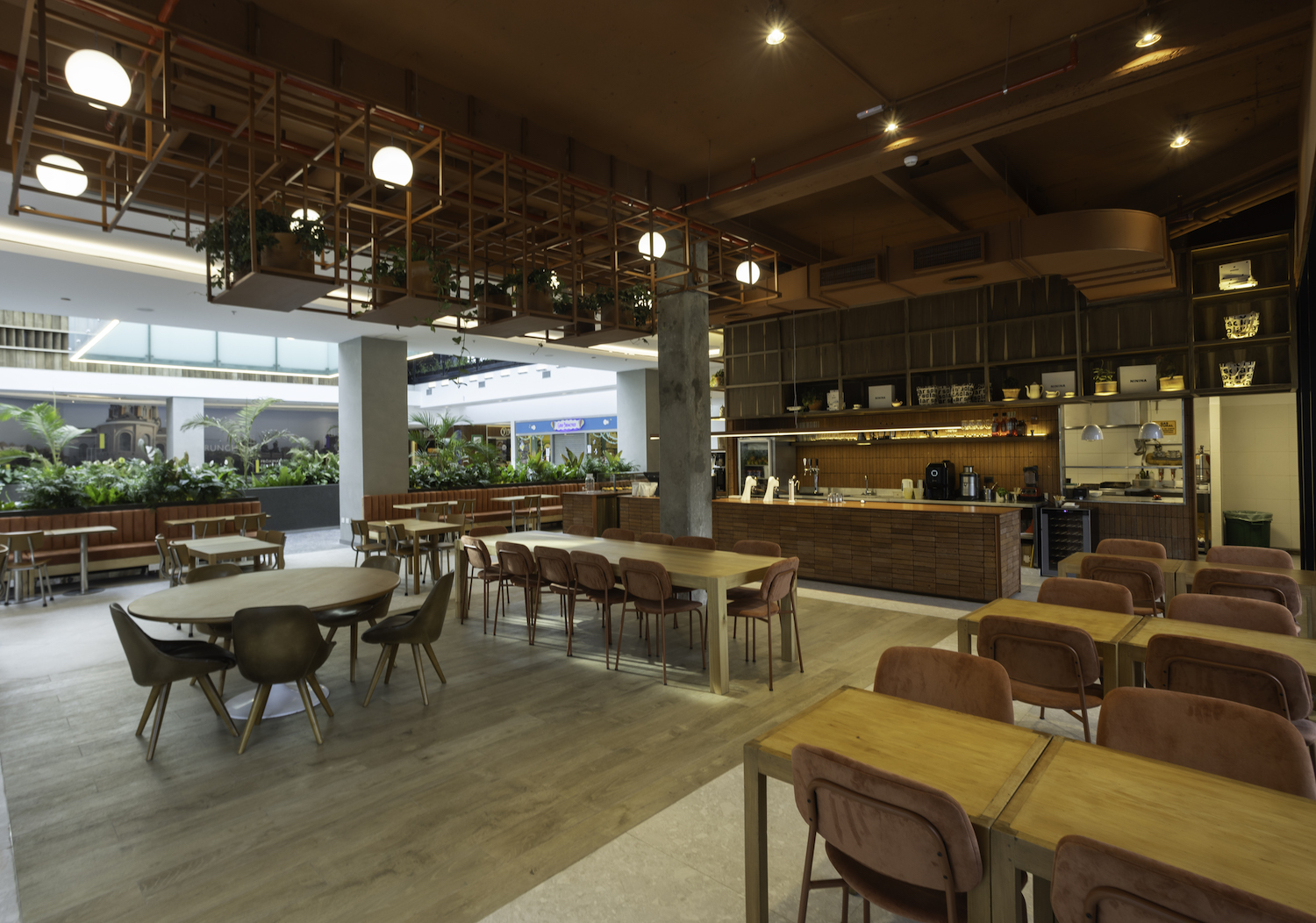 Una "chopera" de café en el nuevo Ninina - sebarios.com.ar